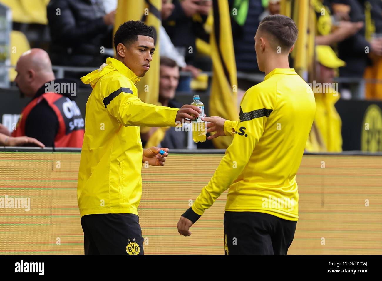 Nico schlotterbeck borussia dortmund -Fotos und -Bildmaterial in hoher ...