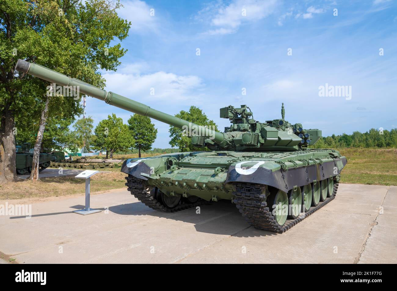 T 90a panzer -Fotos und -Bildmaterial in hoher Auflösung – Alamy
