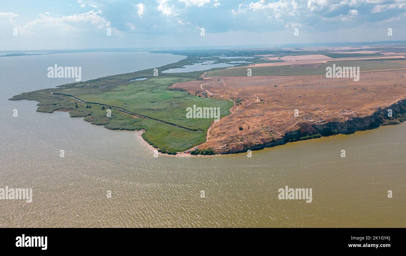 Luftaufnahme des Dolosman Kaps mit der Festung Argamum in der ...