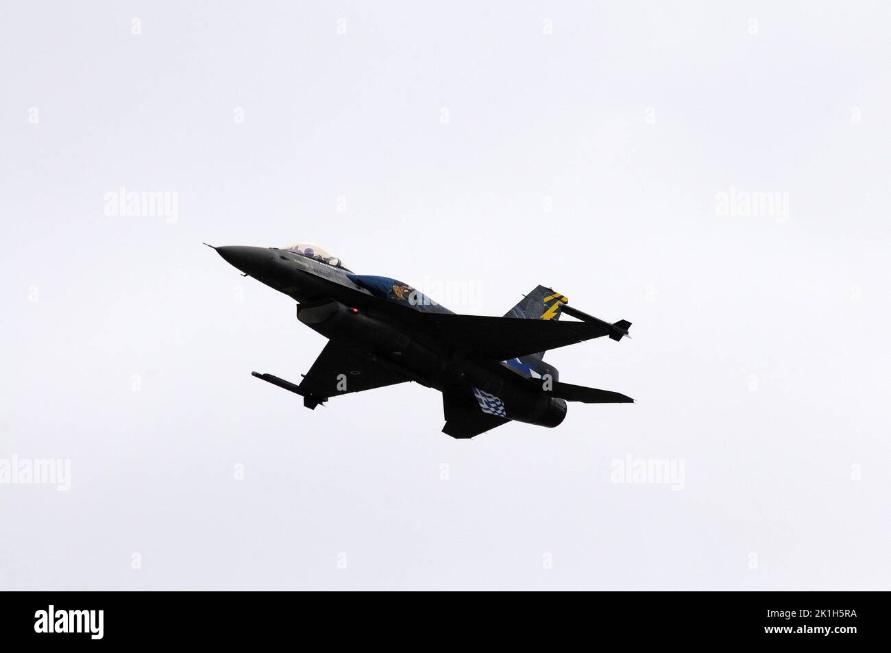 Hellenic Air Force F-16 vom Zeus Demo Team Stockfotografie - Alamy