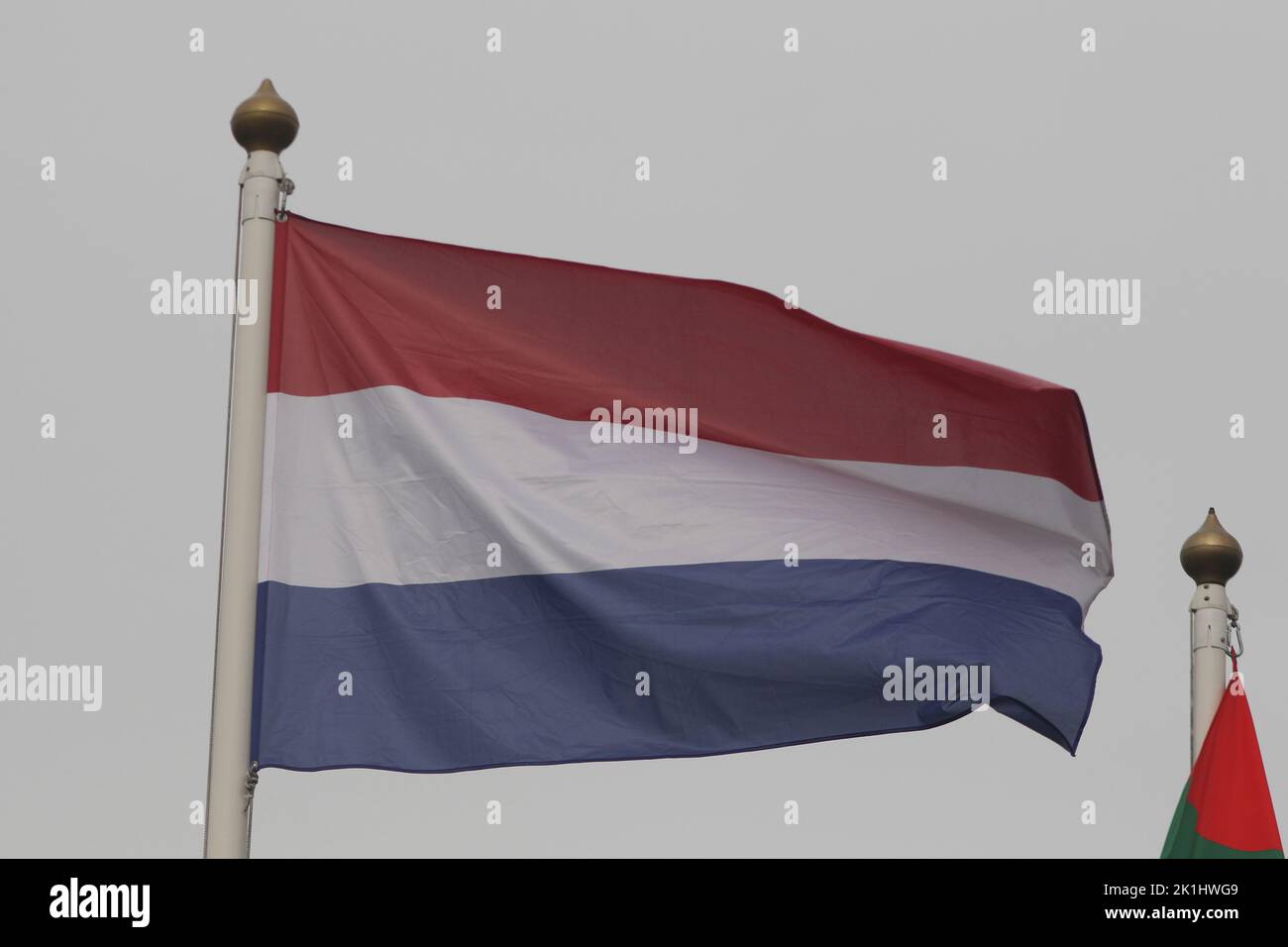 Die Flagge der Niederlande in der Galerie der Flaggen der teilnehmenden ...