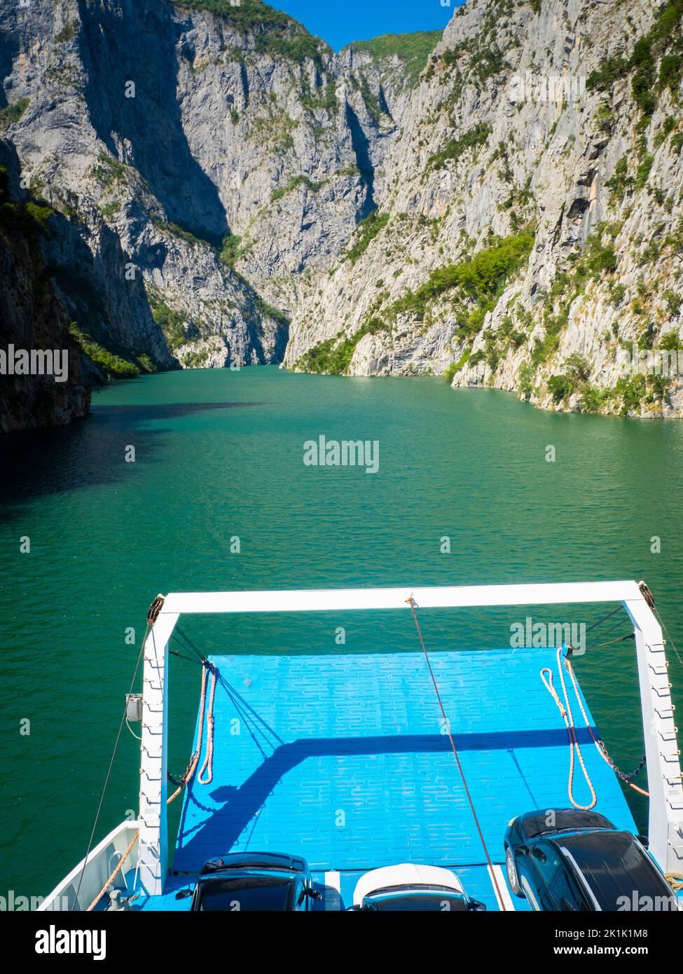 Koman see -Fotos und -Bildmaterial in hoher Auflösung – Alamy