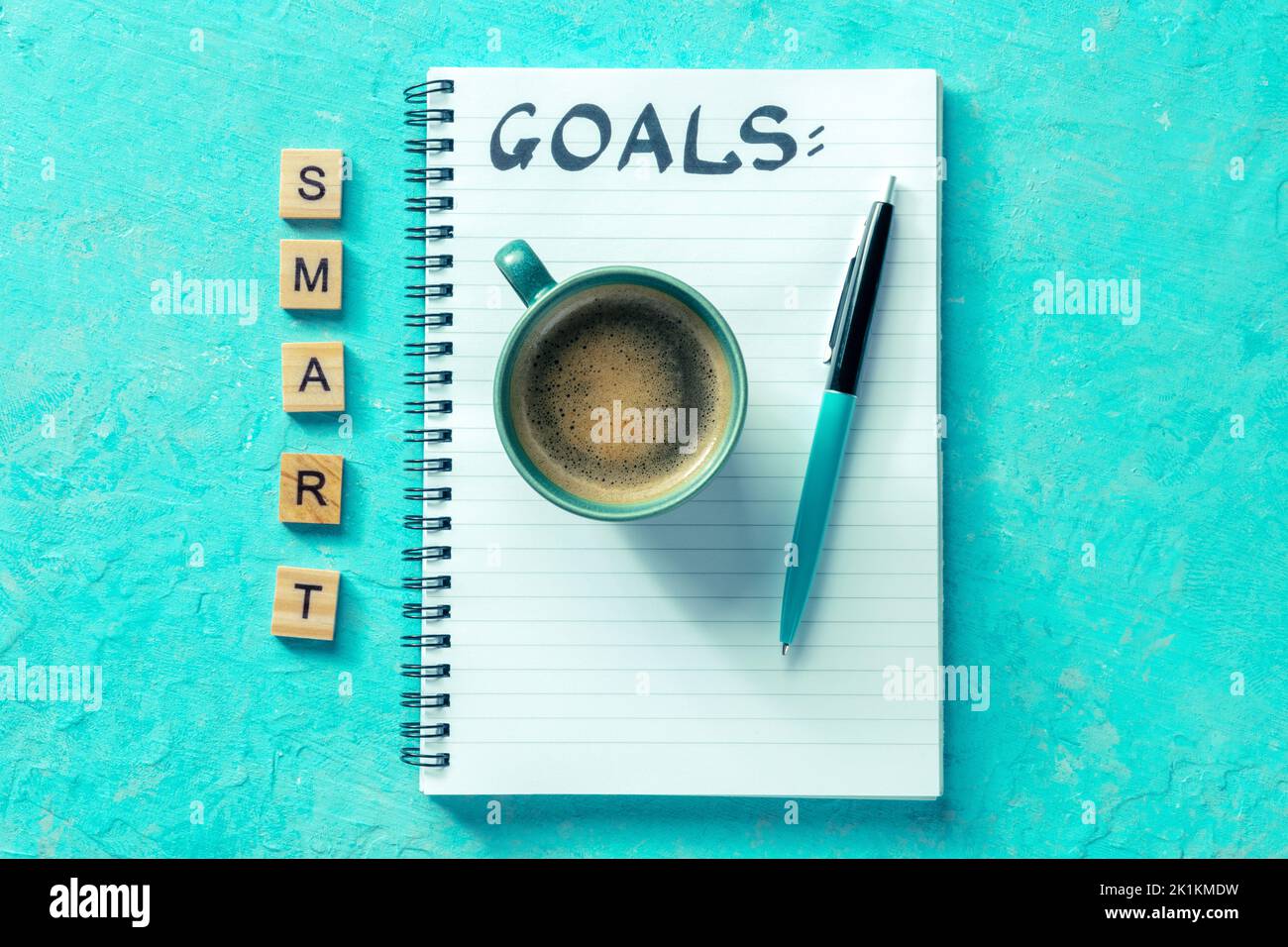 Smart Goals-Konzept. Ein Notizblock mit dem handgeschriebenen Wort, zum ...