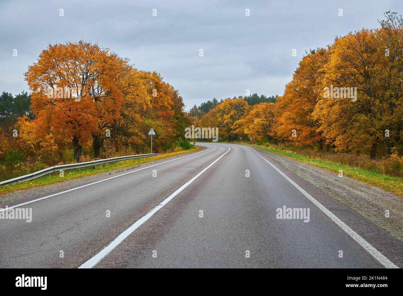 Inl line -Fotos und -Bildmaterial in hoher Auflösung – Alamy