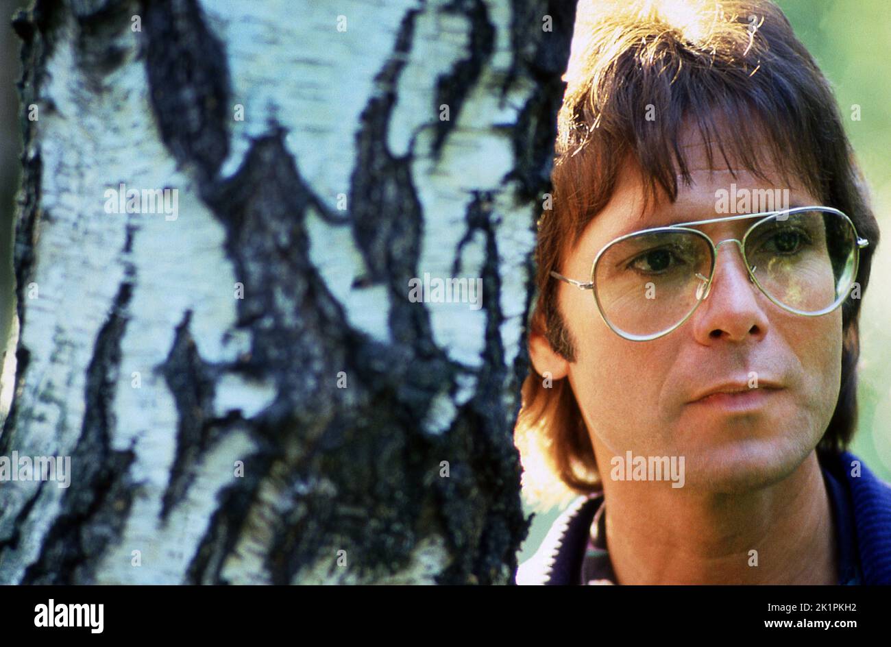 Pop singer cliff richard -Fotos und -Bildmaterial in hoher Auflösung ...