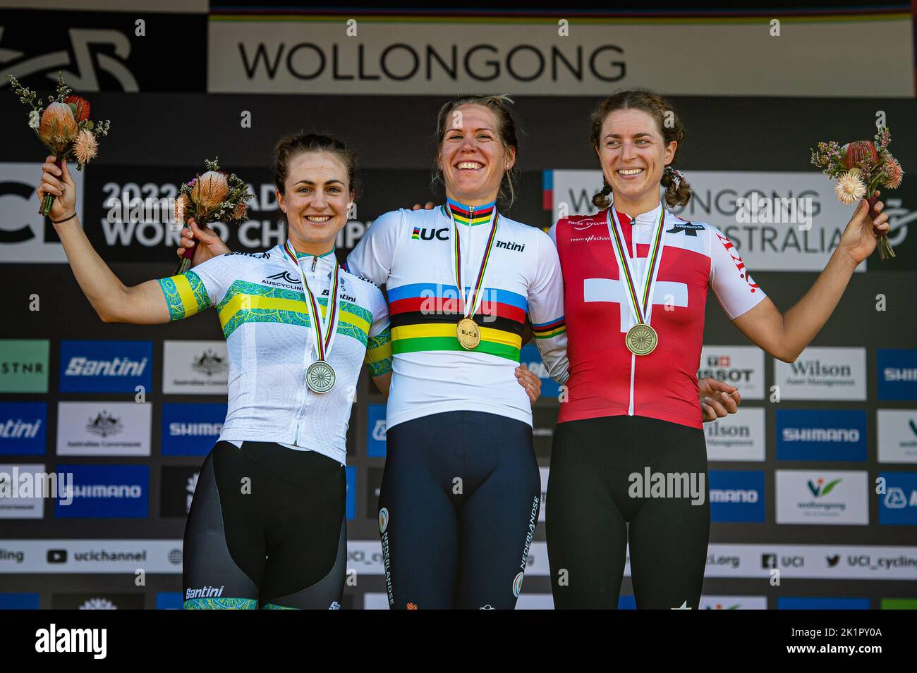 WOLLONGONG, AUSTRALIEN - 18. SEPTEMBER: BROWN Grace ( AUS ), VAN DIJK ...