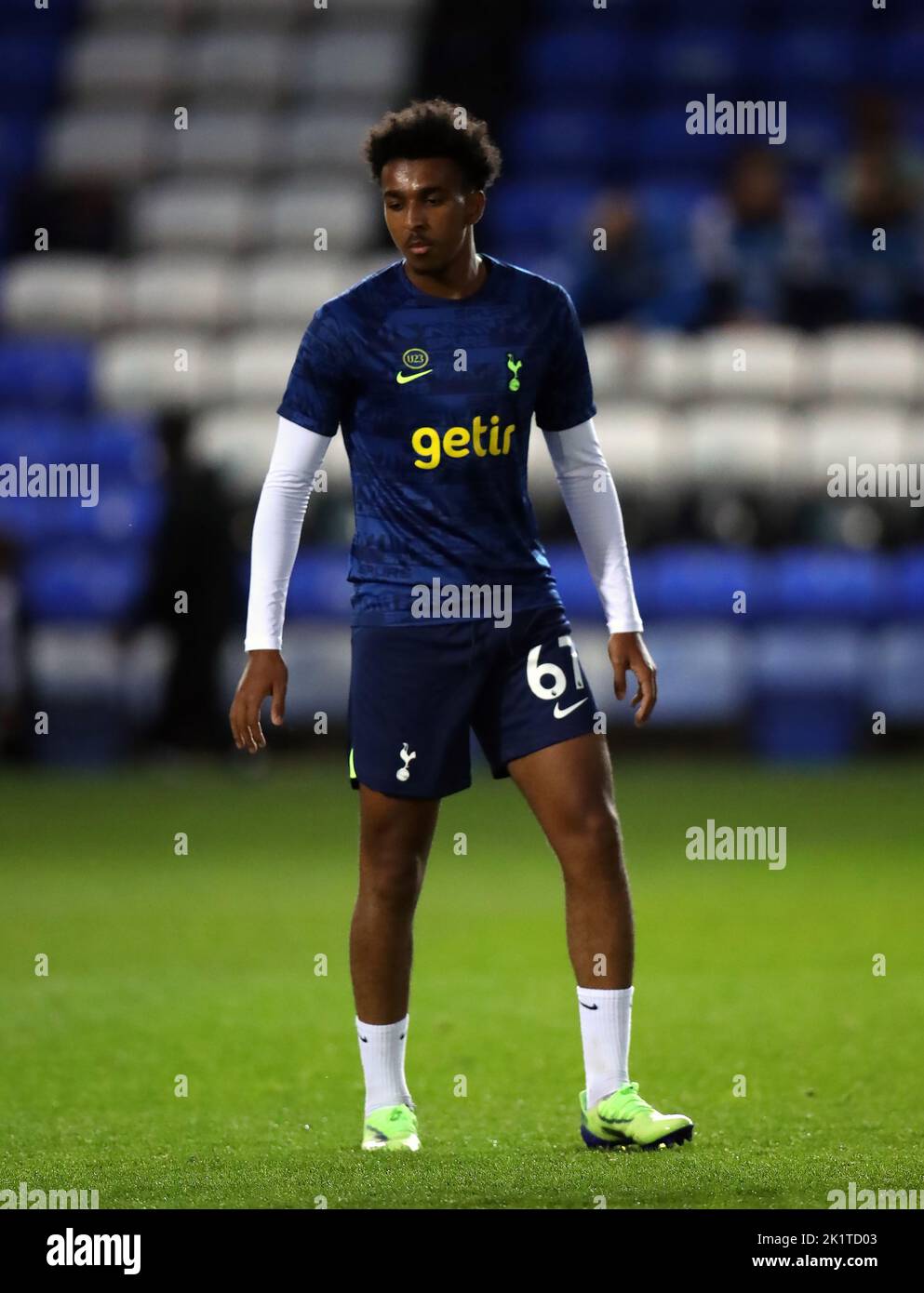 Roshaun Mathurin von Tottenham Hotspur macht sich vor der Gruppenphase ...
