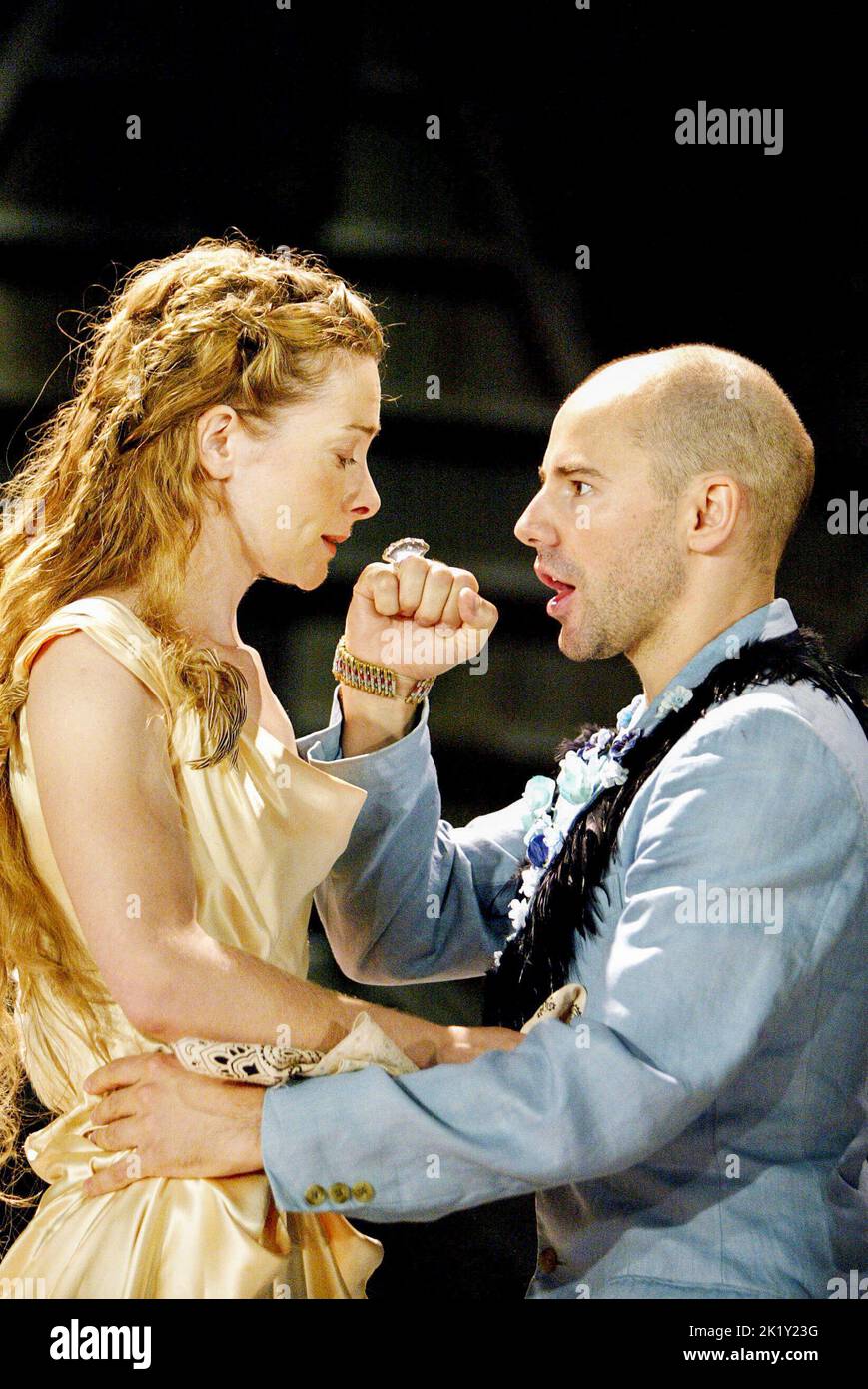 Liz ranken -Fotos und -Bildmaterial in hoher Auflösung – Alamy