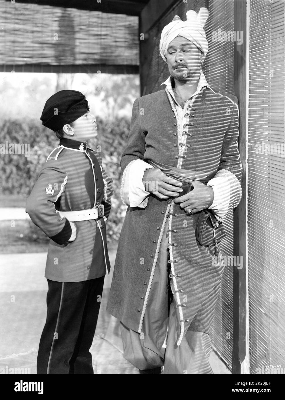 DEAN STOCKWELL und ERROL FLYNN in KIM 1950 Regisseur VICTOR SAVILLE Roman Rudyard Kipling ...