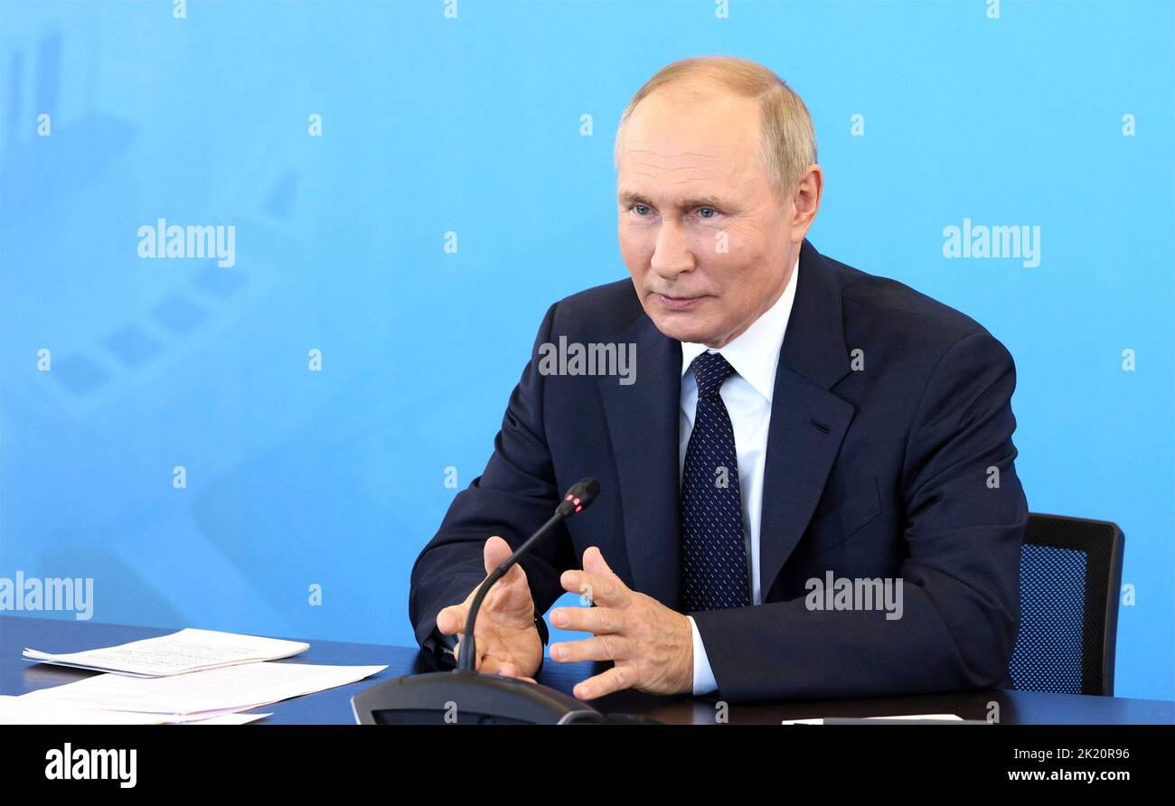 Nowgorod technische schule -Fotos und -Bildmaterial in hoher Auflösung – Alamy