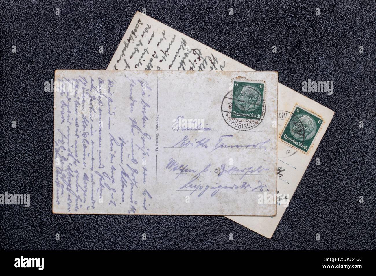 Potsdam, Deutschland - 06. MAI 2022. Alte Postkarten aus den Jahren ...