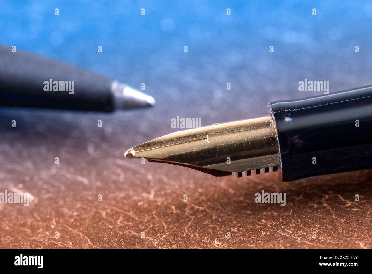 Tinte und stift -Fotos und -Bildmaterial in hoher Auflösung – Alamy