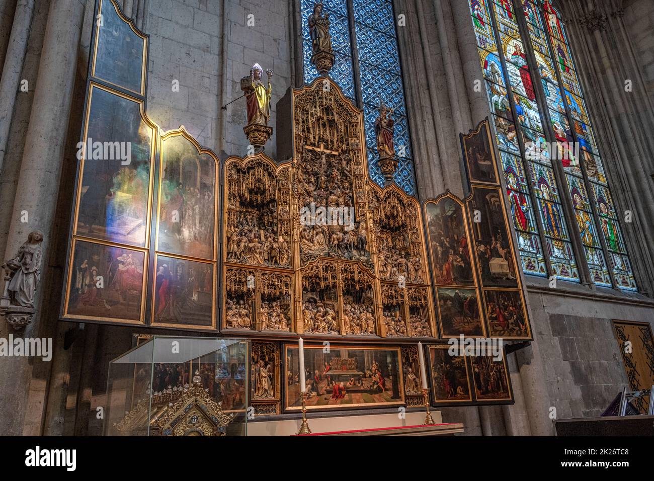 Mittelalterliches altarbild -Fotos und -Bildmaterial in hoher Auflösung – Alamy