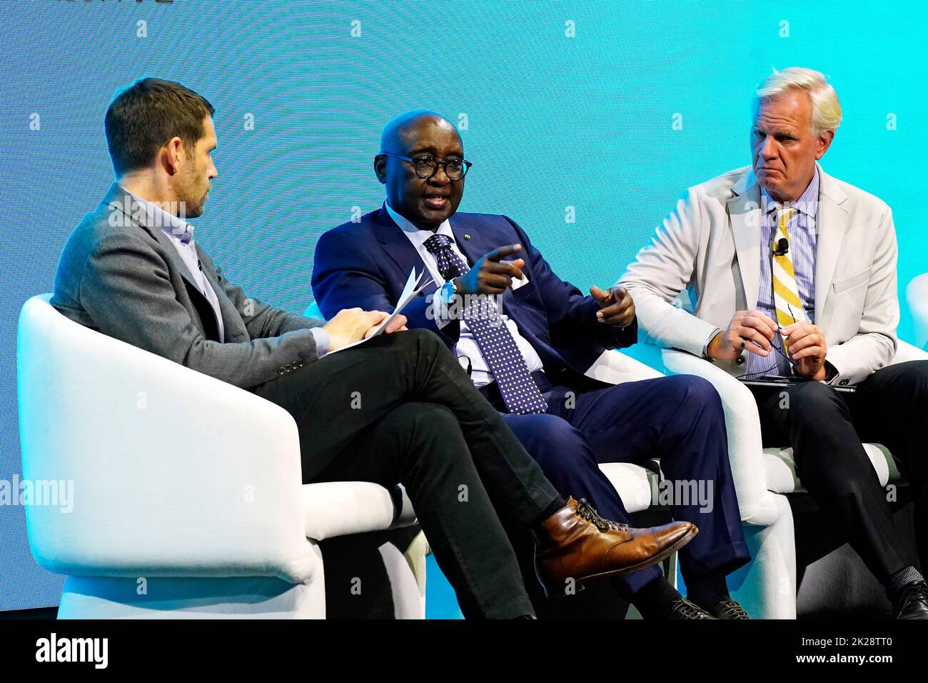 09/18/2022 New York, New York Dan Kurtz Phelan, Donald Kaberuka und Jay ...