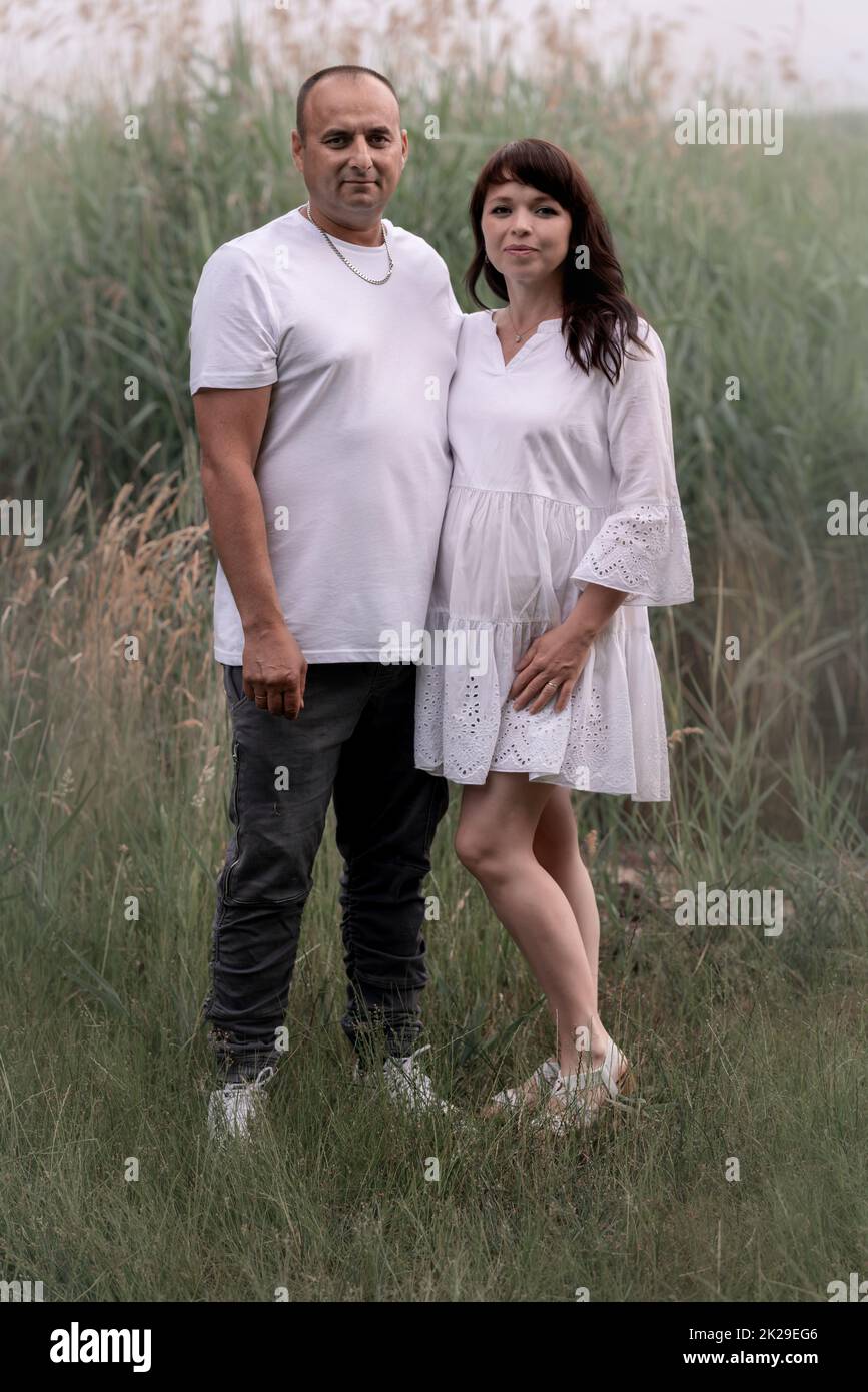 Ehemann und ehefrau und ehemann und ehefrau -Fotos und -Bildmaterial in ...