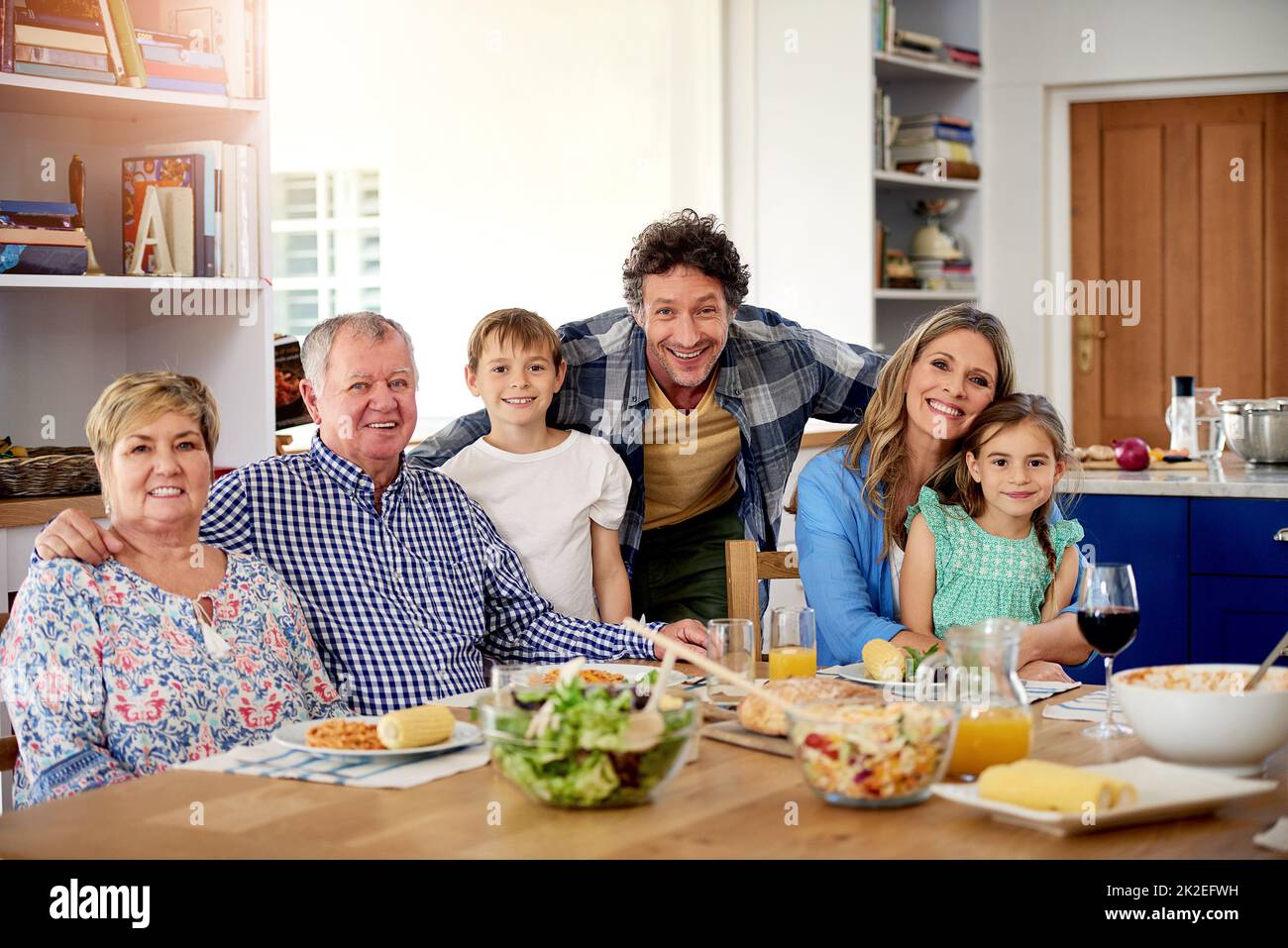 Liebe sollte immer auf der speisekarte stehen -Fotos und -Bildmaterial in hoher Auflösung – Alamy