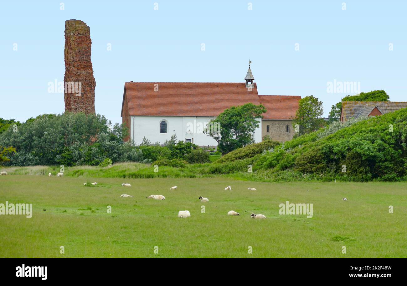 Pellworm kirchturm -Fotos und -Bildmaterial in hoher Auflösung – Alamy