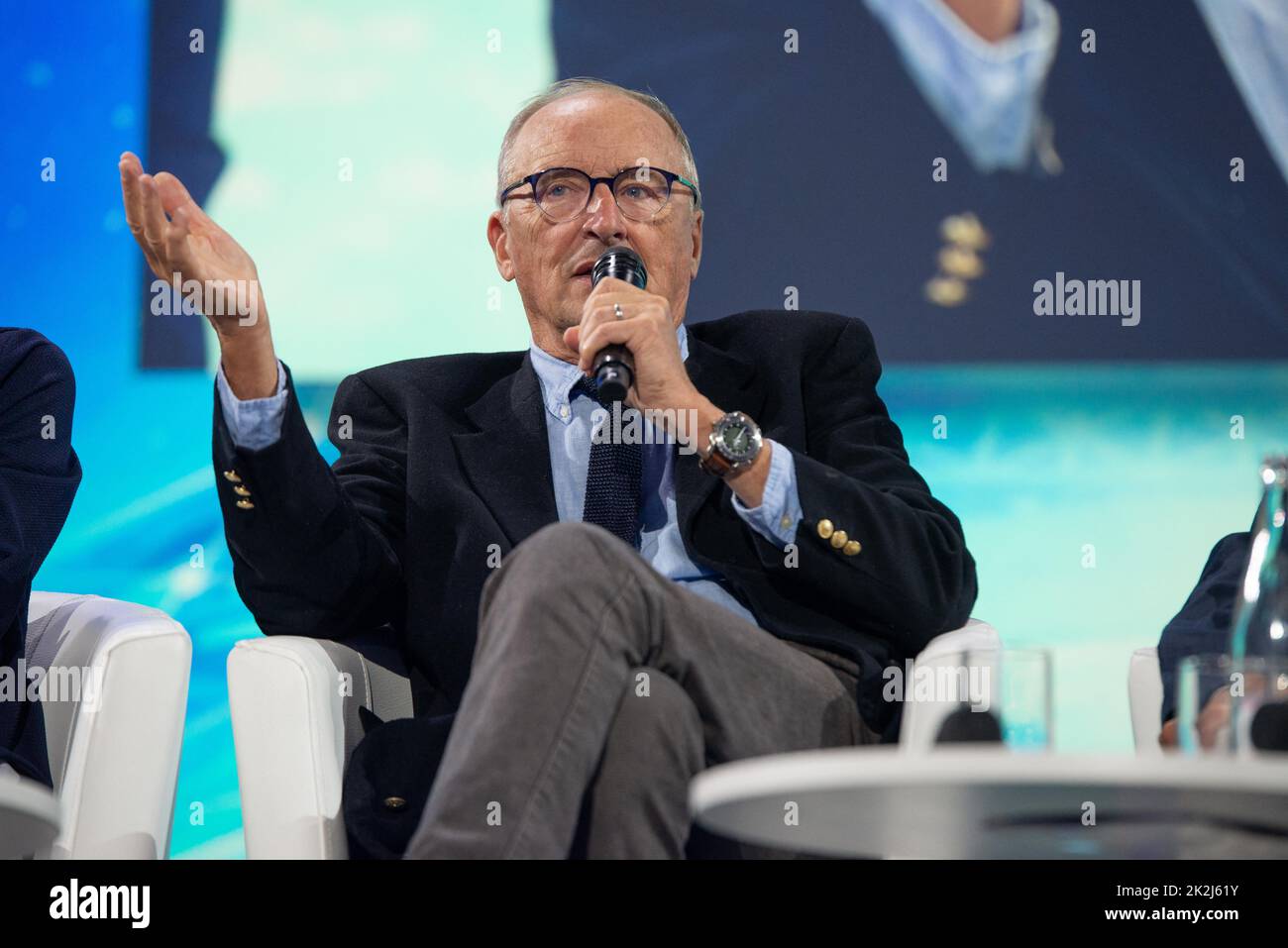 Haignere jean pierre -Fotos und -Bildmaterial in hoher Auflösung – Alamy