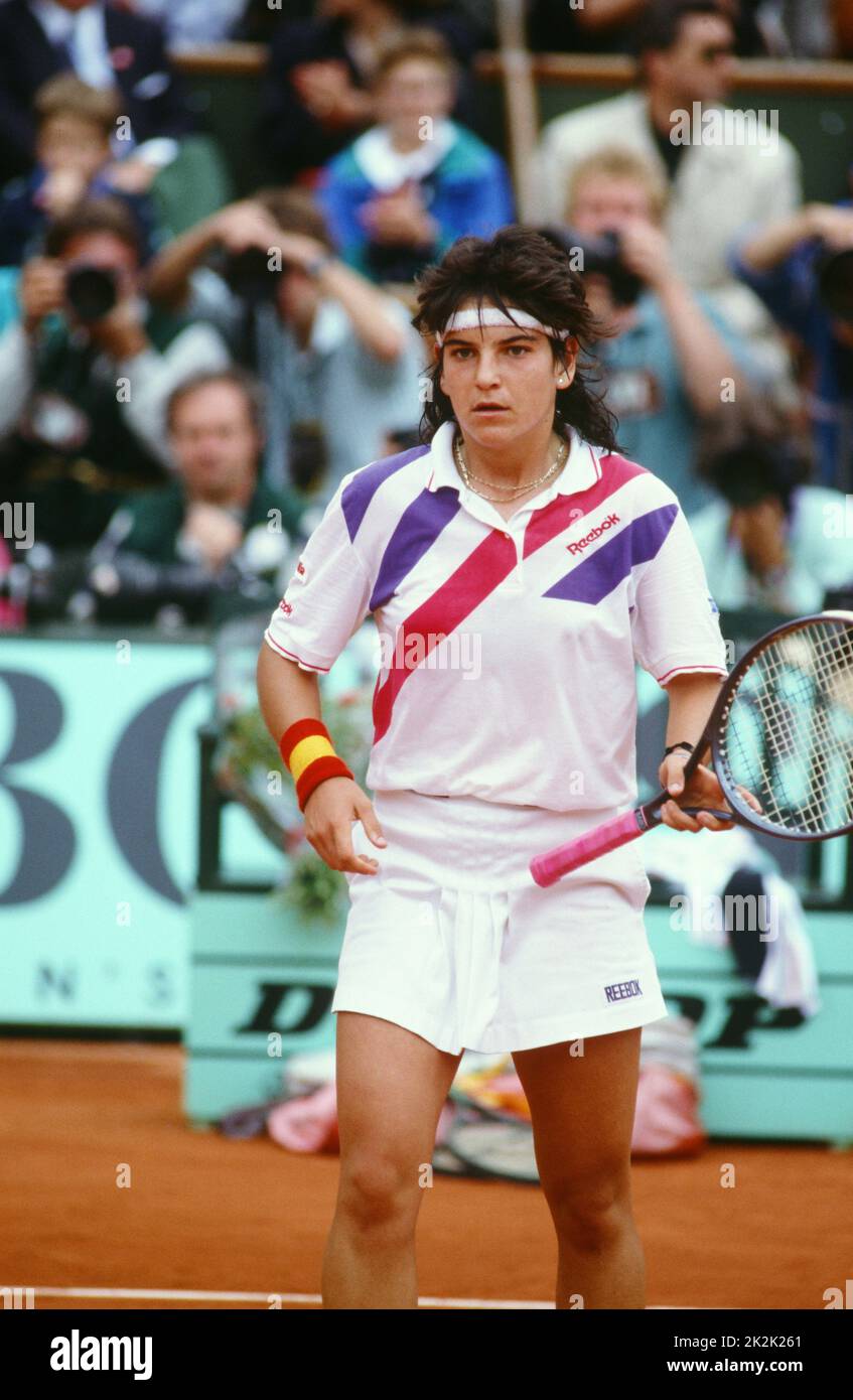 Steffi graf tennis paris -Fotos und -Bildmaterial in hoher Auflösung ...