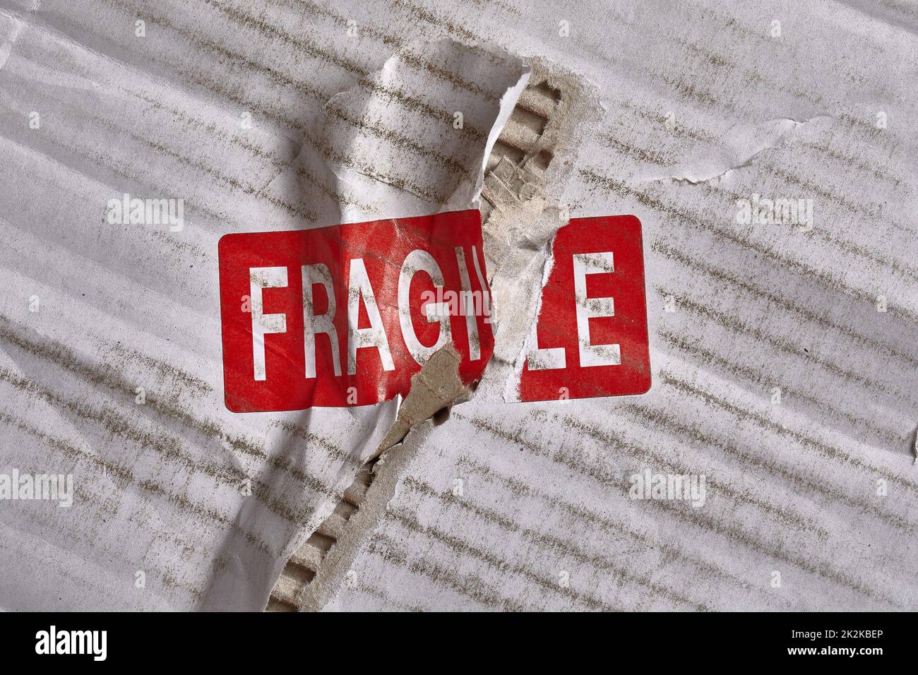 Fragile etikettenbox -Fotos und -Bildmaterial in hoher Auflösung – Alamy