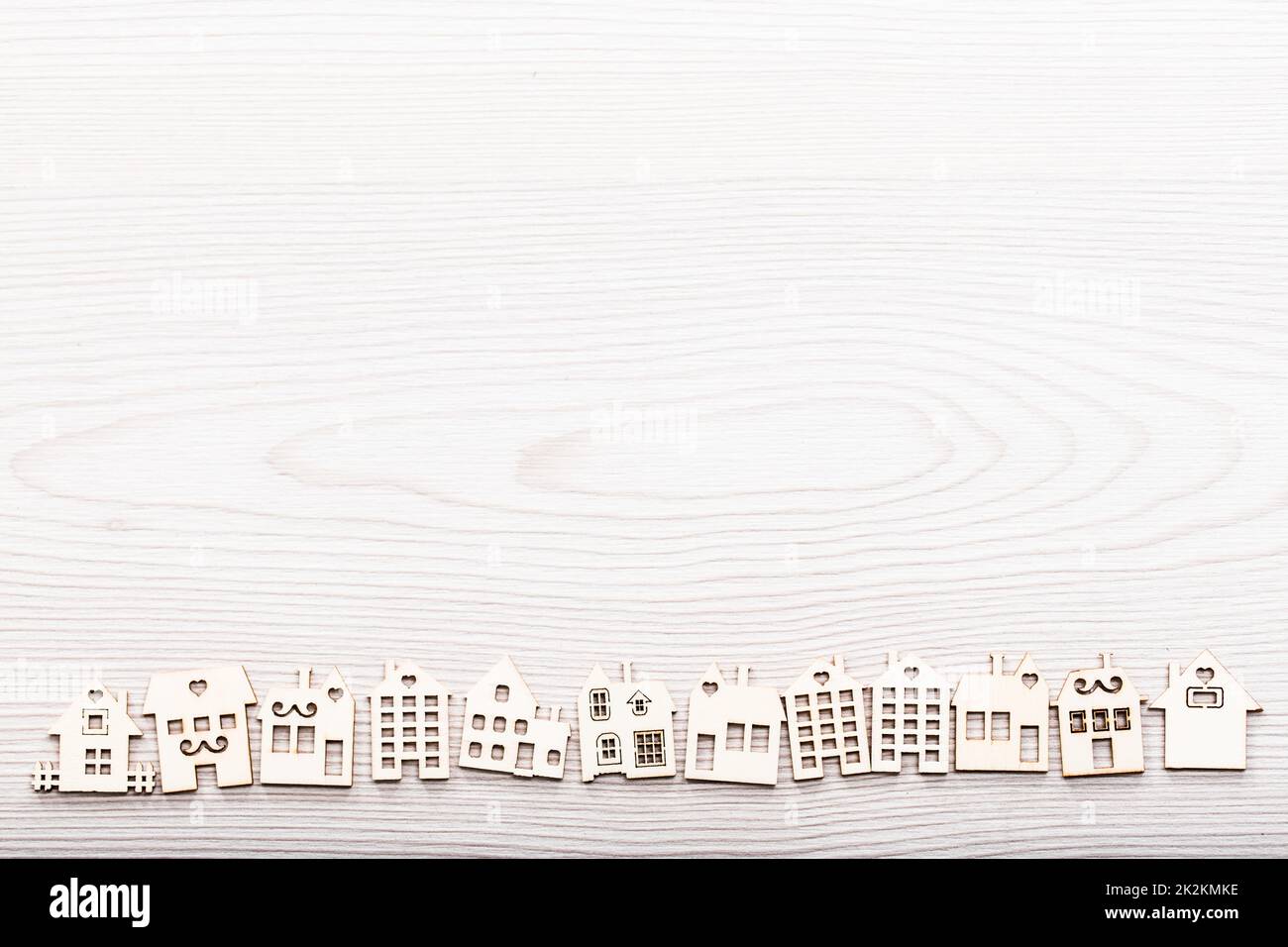 Holz ausschneiden -Fotos und -Bildmaterial in hoher Auflösung – Alamy