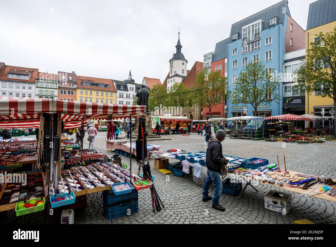 Häuser aus dem 14 jahrhundert -Fotos und -Bildmaterial in hoher ...