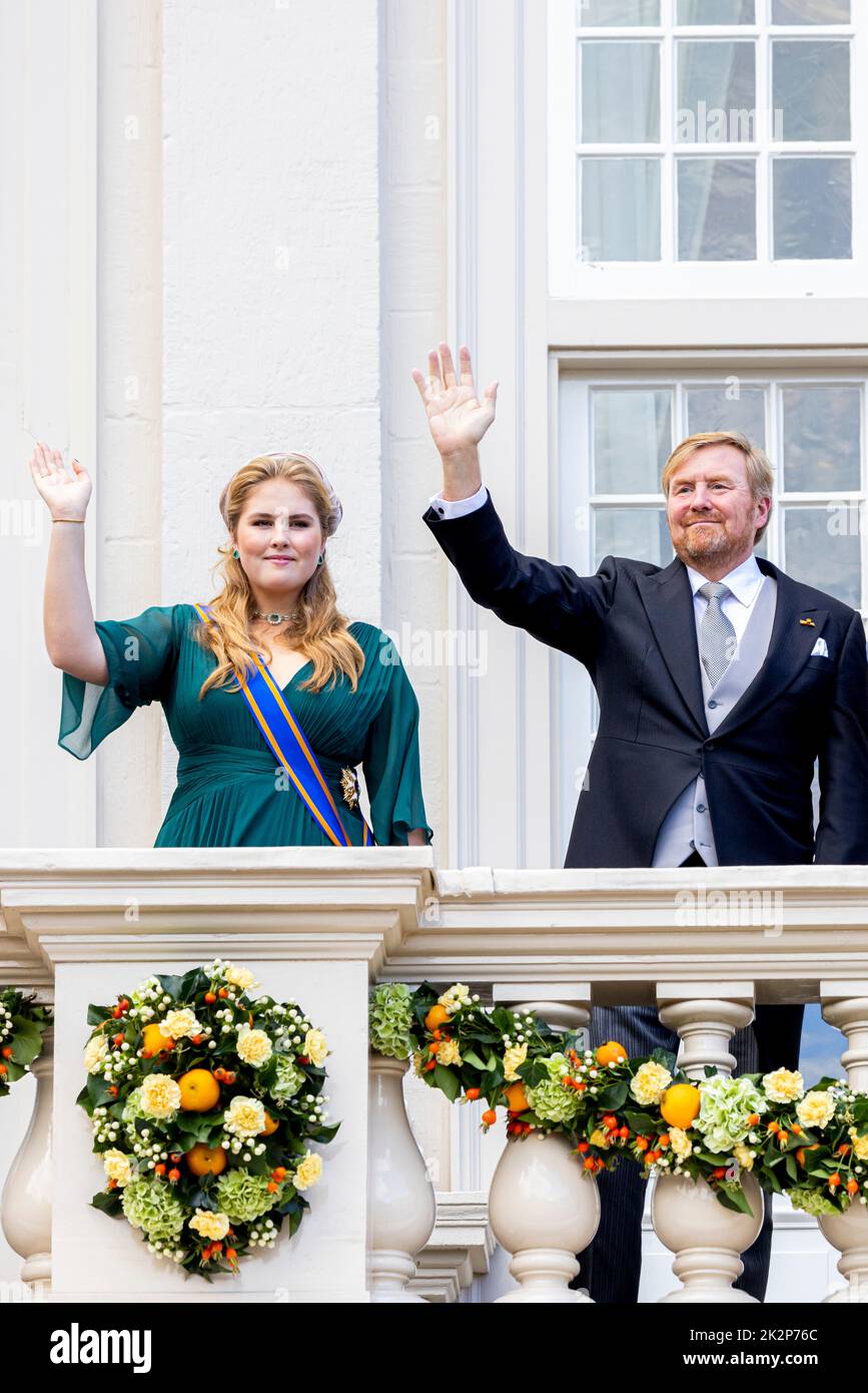 DEN HAAG - König Willem-Alexander, Königin Maxima, Prinzessin Amalia ...
