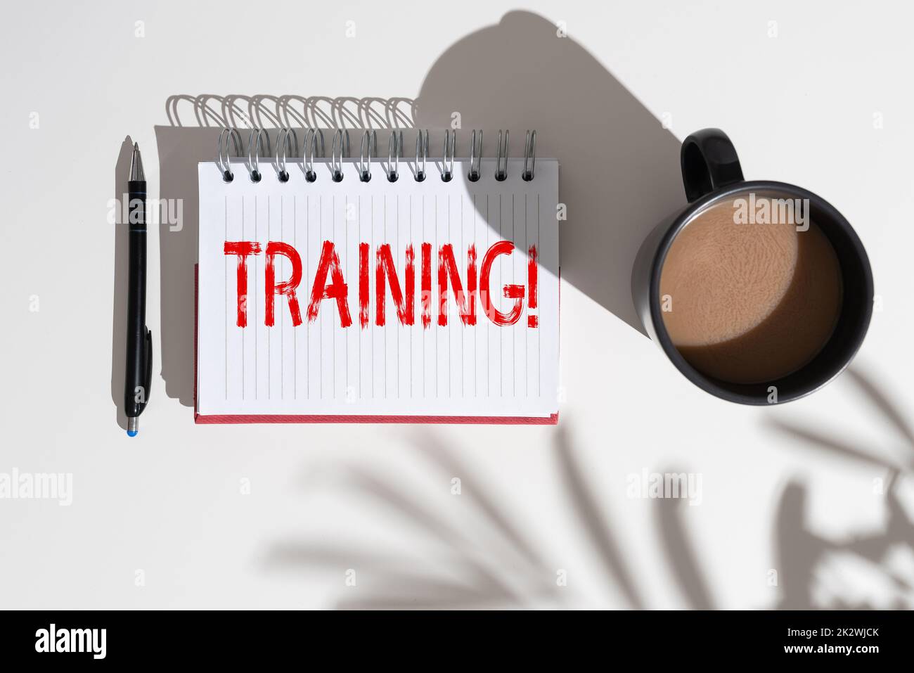 Inspiration mit Schild Training. Konzept, das bedeutet, dass eine ...