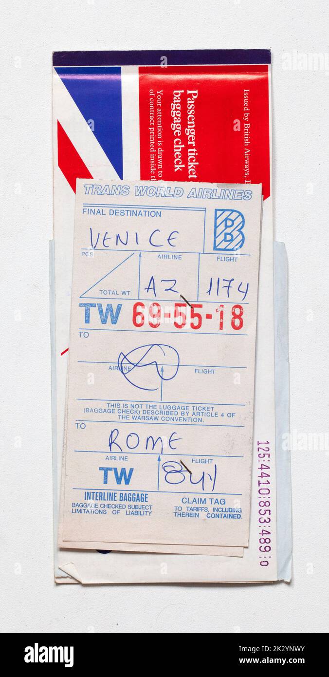 Ticket agents -Fotos und -Bildmaterial in hoher Auflösung – Alamy