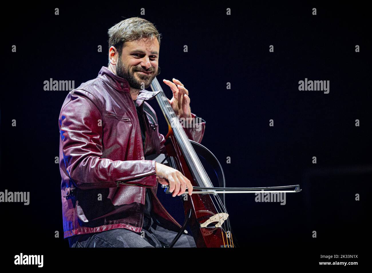 Verona Italien 22. September 2022 2Cellos - Stjepan Hauser und Luka ...