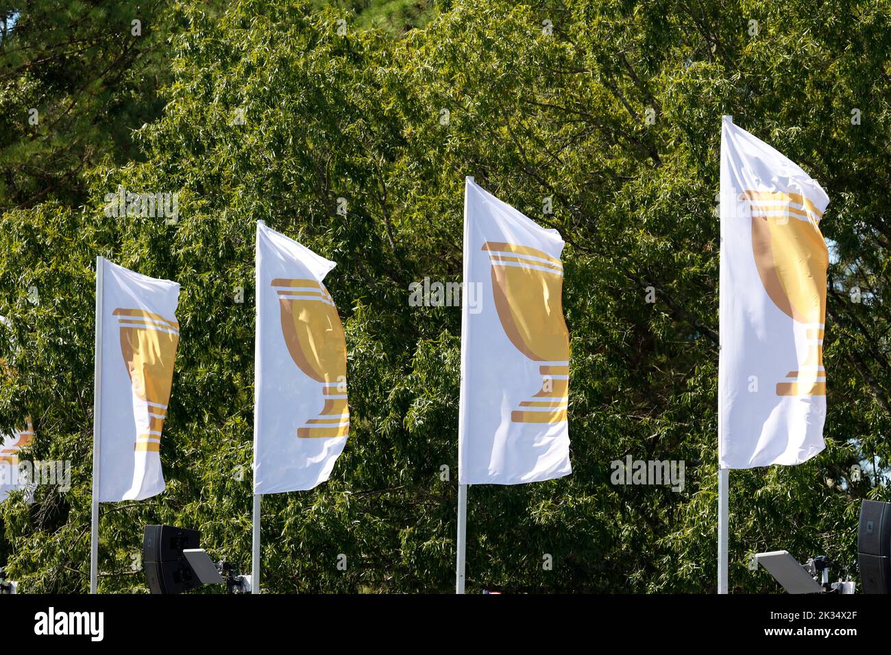 CHARLOTTE, NC - 24. SEPTEMBER: Präsidenten Cup Flaggen Welle an der ...