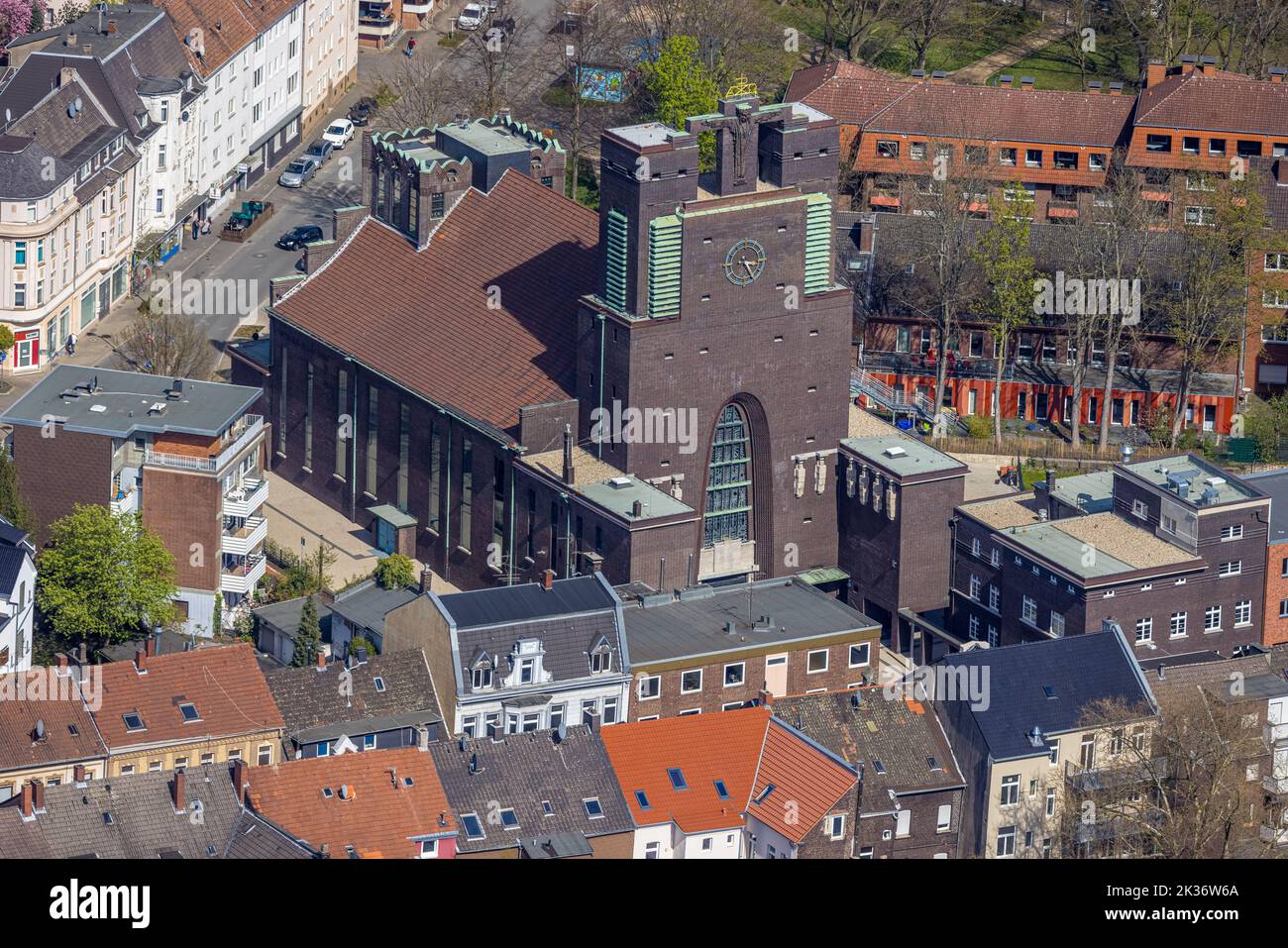 Heilig kreuz kirche gelsenkirchen -Fotos und -Bildmaterial in hoher ... Heilig kreuz kirche gelsenkirchen -Fotos und -Bildmaterial in hoher ...