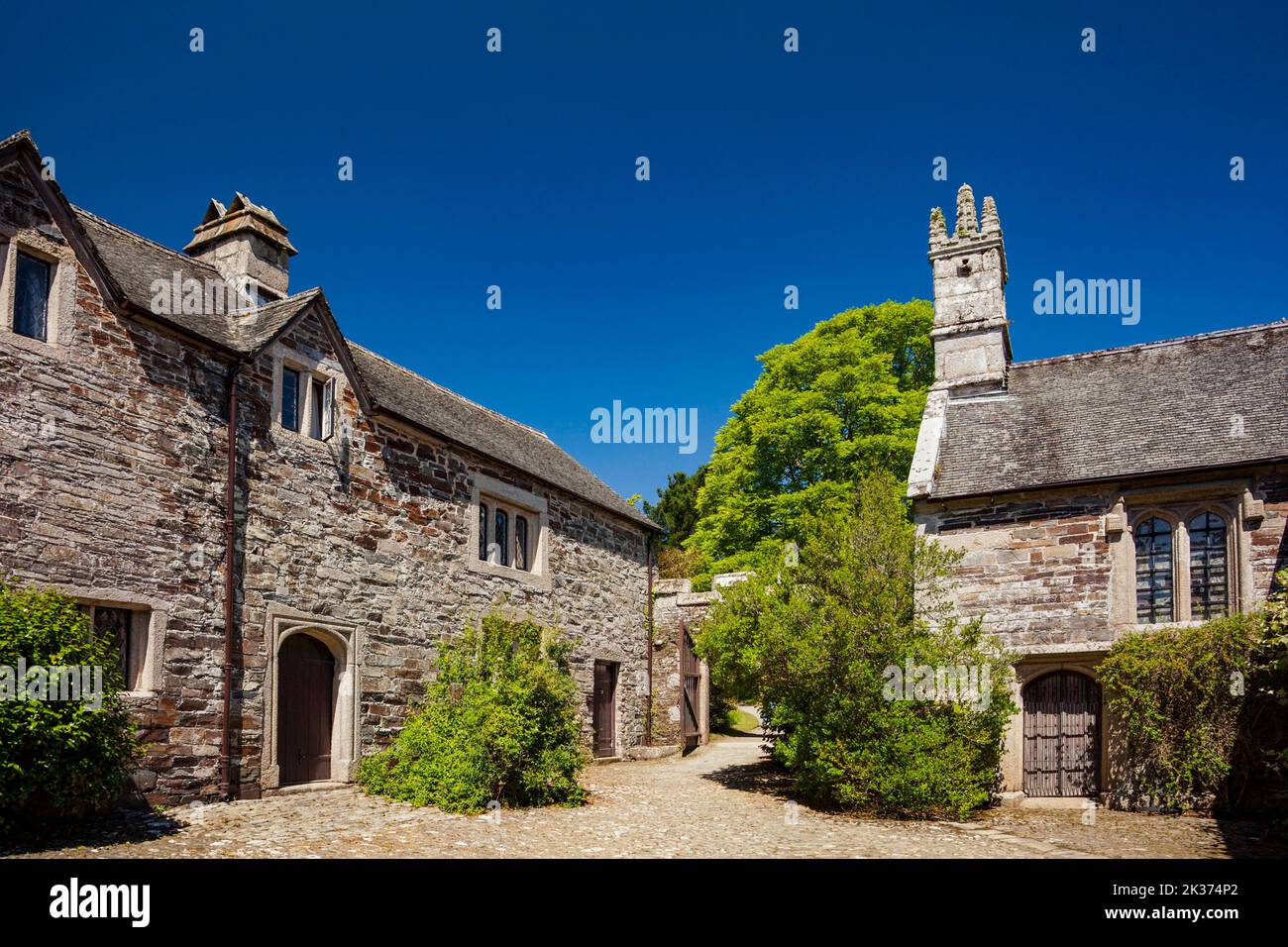 Englisches landhaus -Fotos und -Bildmaterial in hoher Auflösung – Alamy