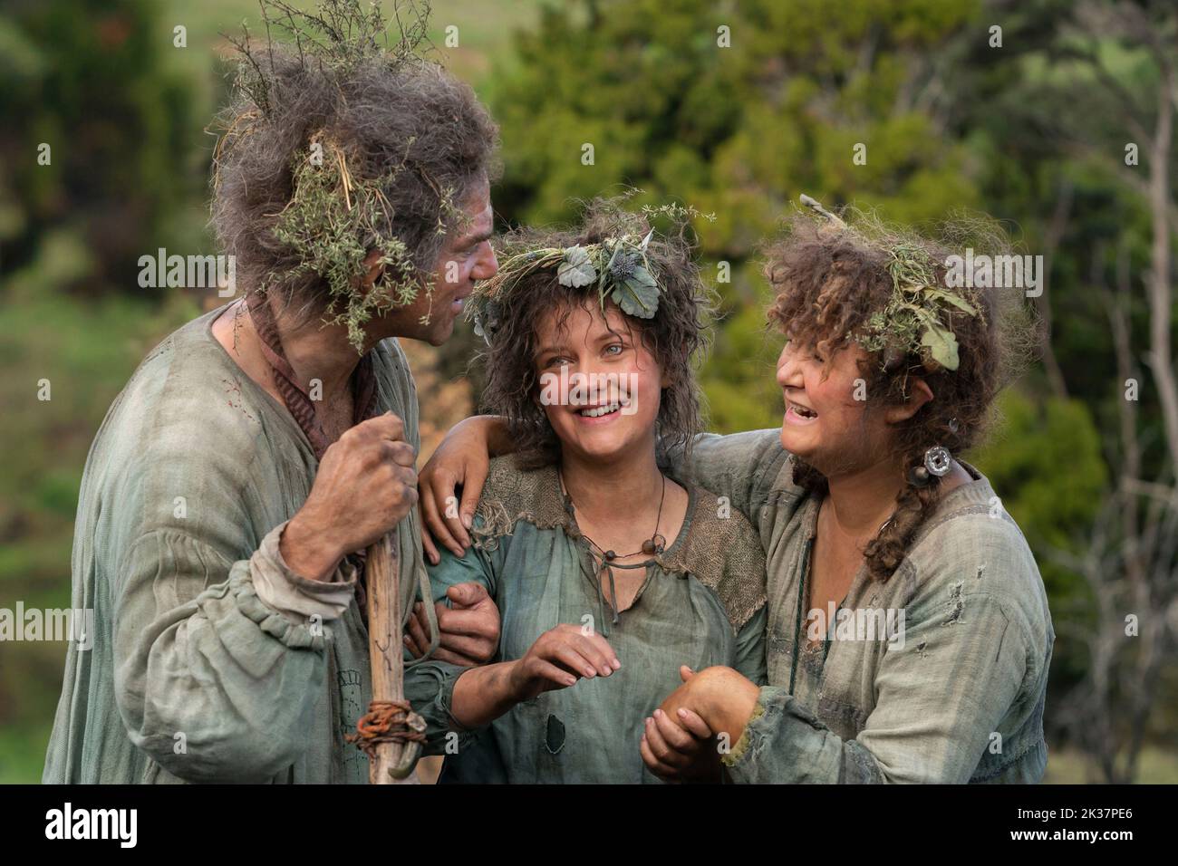 HERR DER RINGE: DIE RINGE DER MACHT (2022), REGIE: CHARLOTTE BRANDSTROM ...