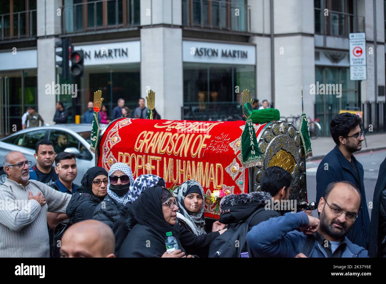 Imam husseins pferd -Fotos und -Bildmaterial in hoher Auflösung – Alamy