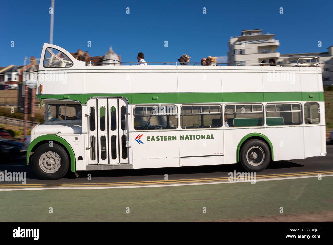 Vintage 1963 Bristol Lodekka FLF6G Open-Top-Bus im Eastern National ...