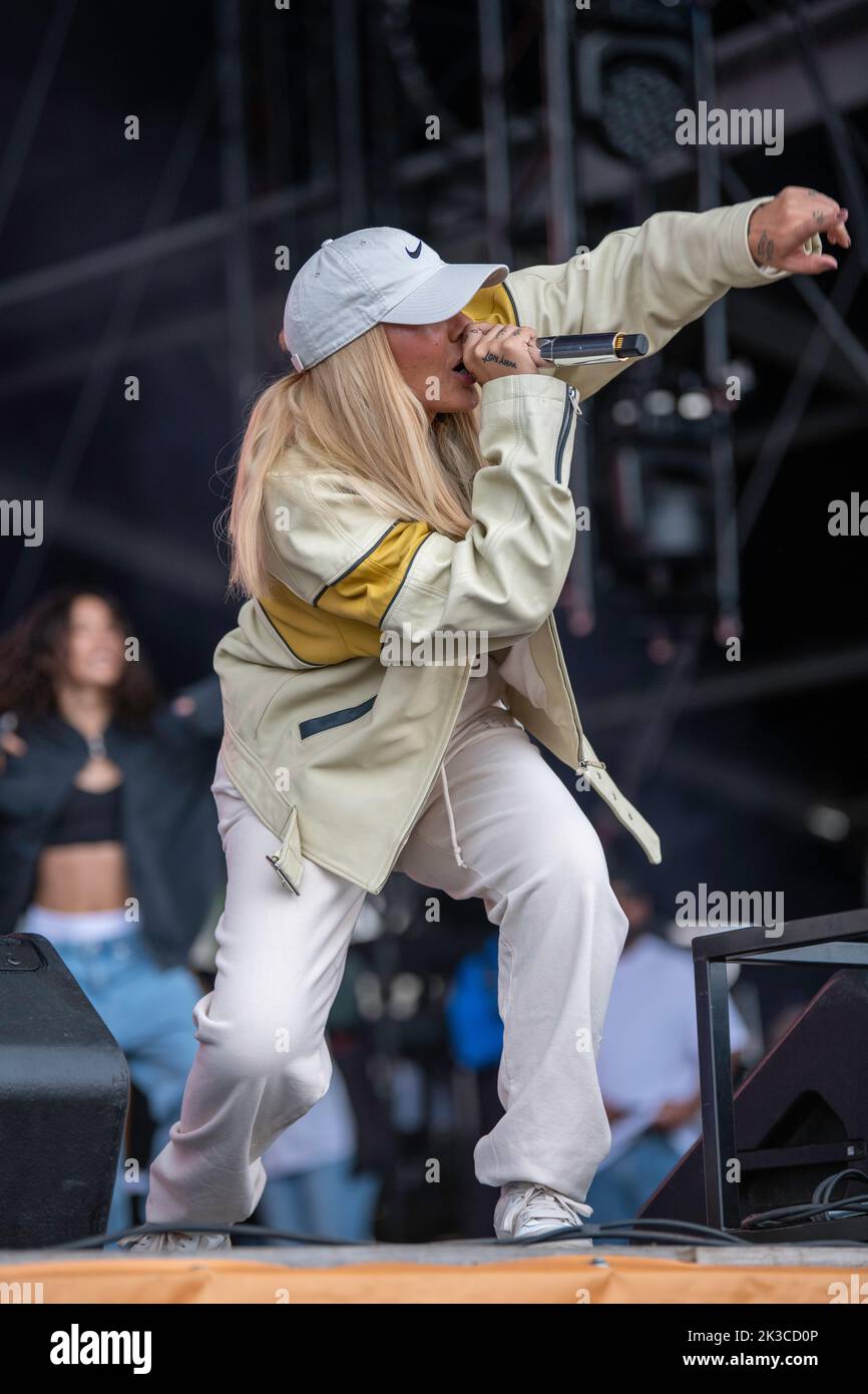 Der Schweizer Rapper Loredana tritt beim Lollapalooza Festival in ...