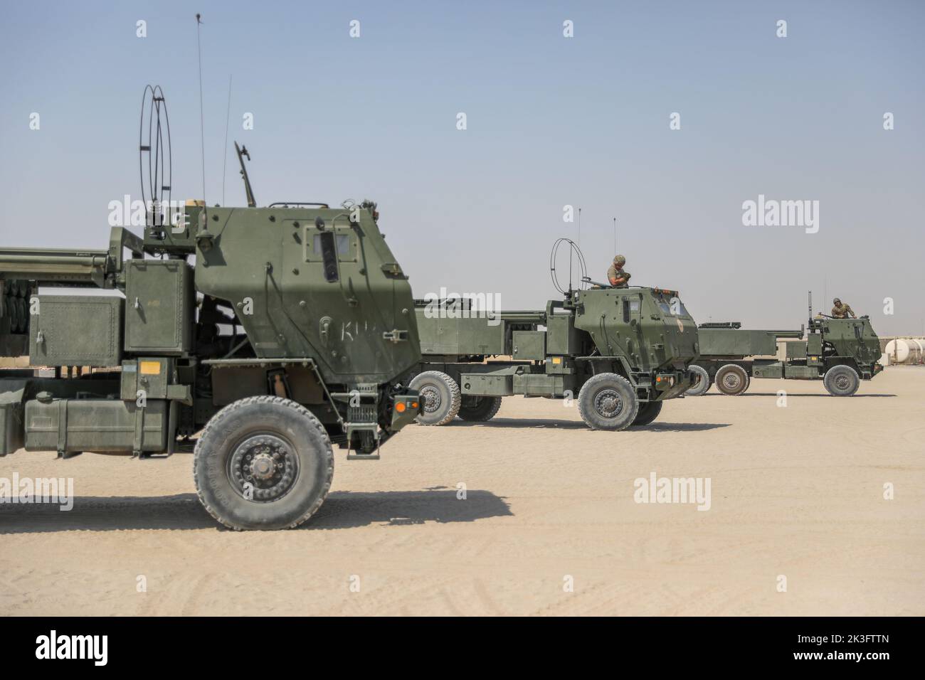 Soldaten von Alpha Battery, 2. Bataillon, 130. Field Artillery Regiment ...