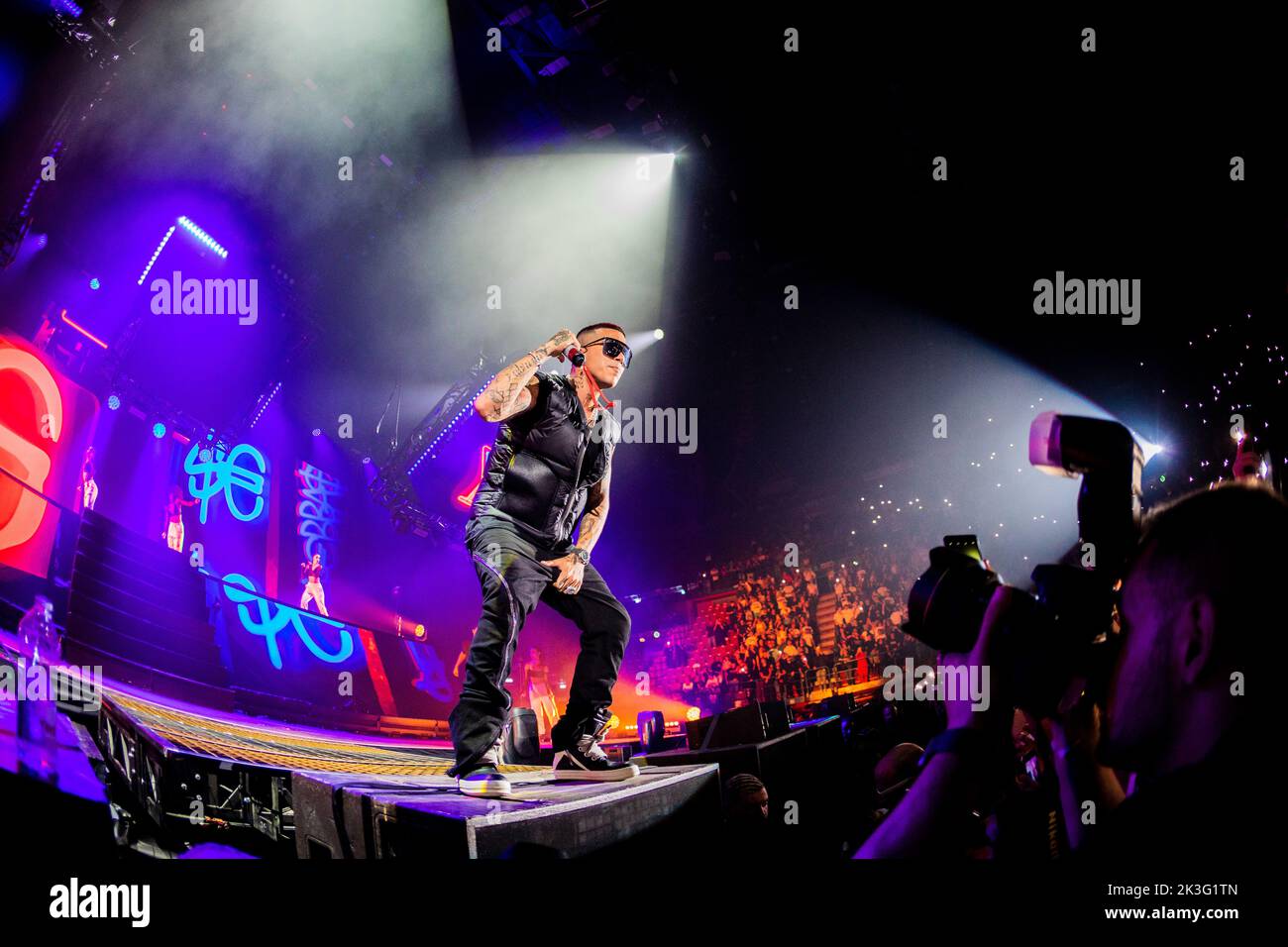Mailand Italien 25. September 2022 Sfera Ebbasta - Famoso Tour - live ...