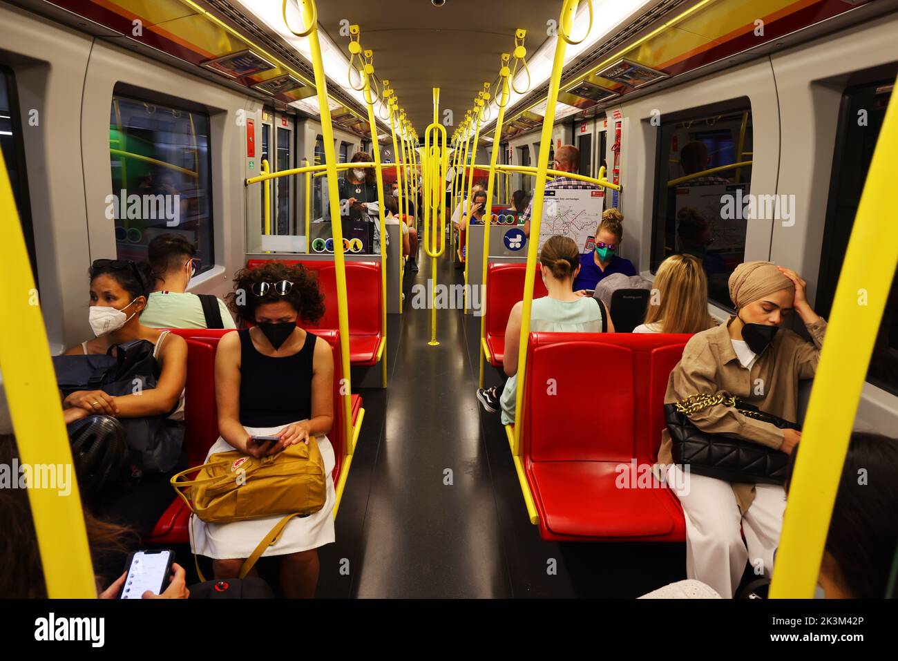 U-Bahn, U-Bahnhof, Verkehr, Wien Metro, Wien Subway, Wien U Bahn, Metro ...