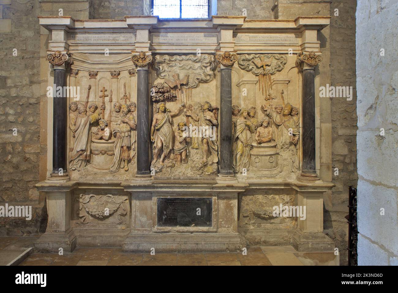 Die Taufe der Constatine der Großen, Jesus Christus und Clovis I. (von Nicolas Jacques, 1610) in ...