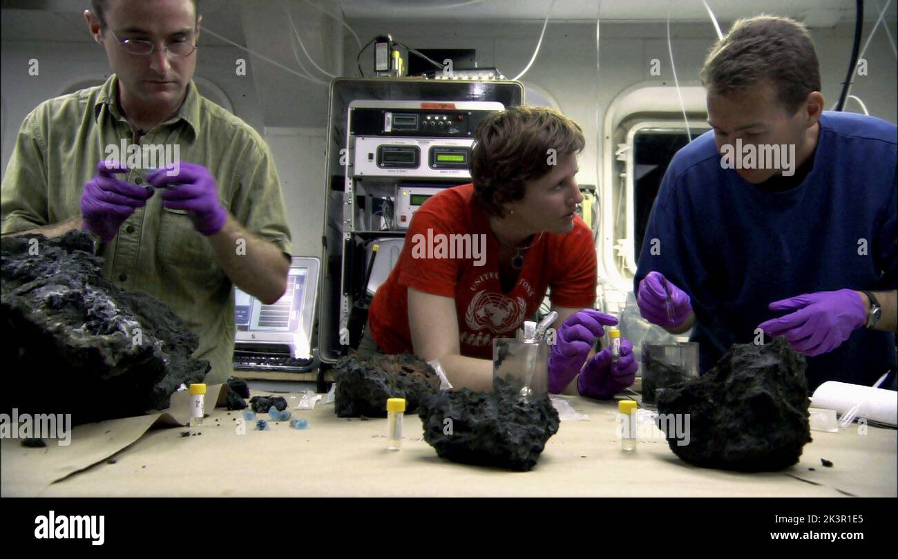 Kevin Peter Hand, Dr. Kelly Snook & Dr. Tori Hoeler Film: Aliens Of The ...