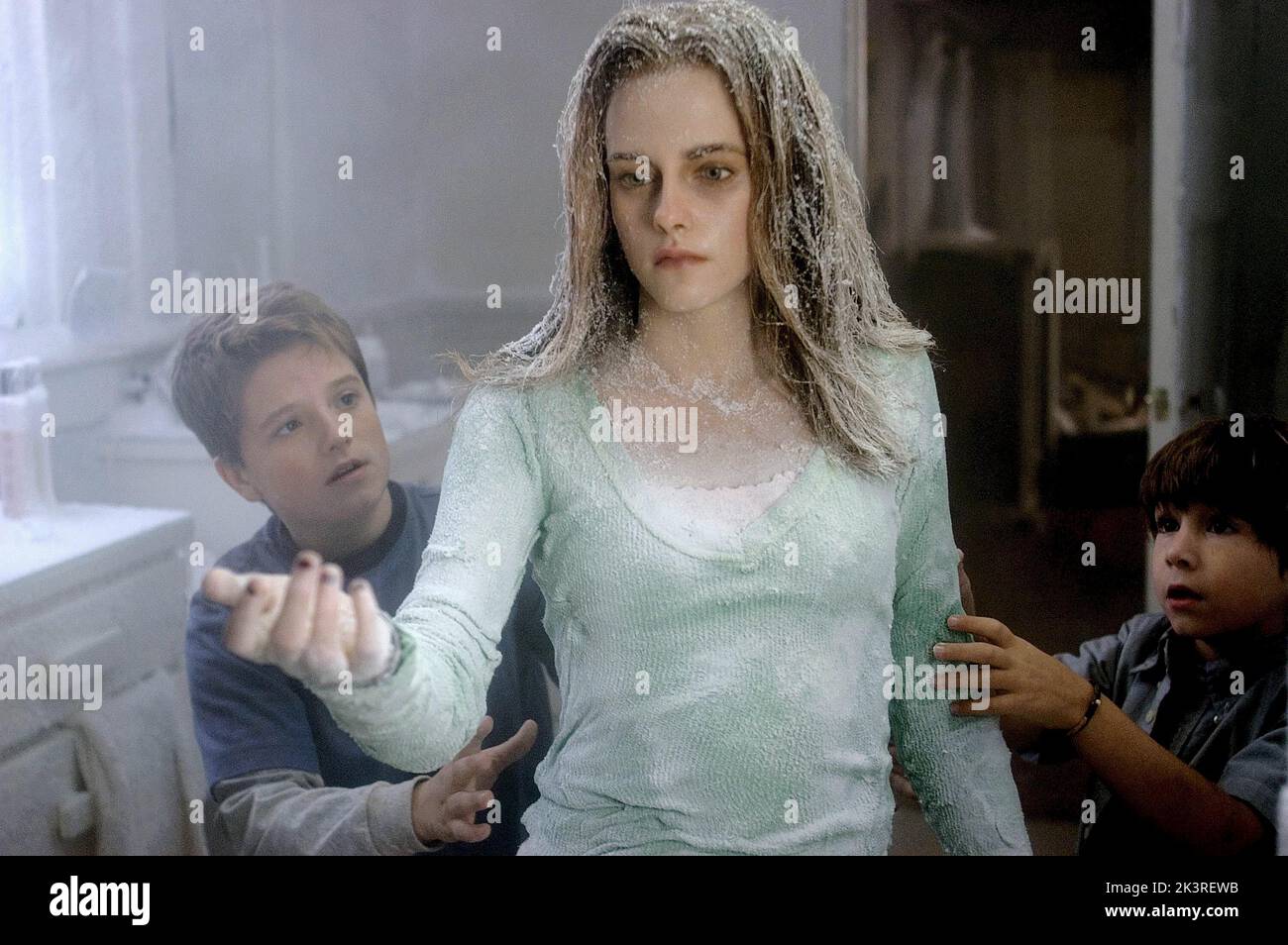 Josh Hutcherson, Kristen Stewart & Jonah Bobo Film: Zathura (2005 ...