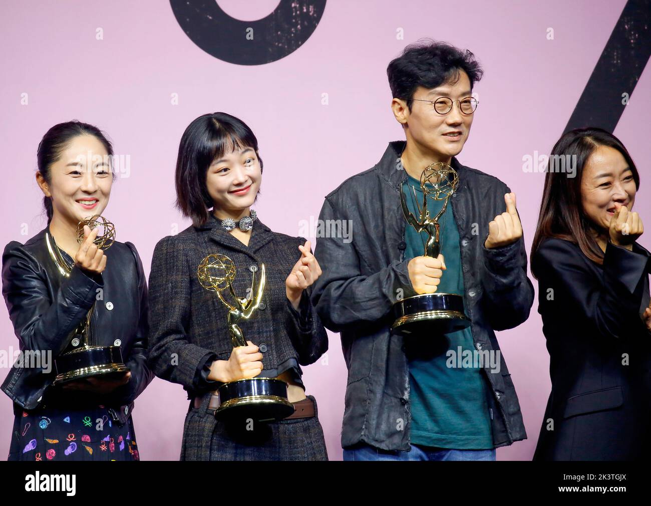 (L-R) Chae Kyoung-Sun, Lee Yoo-Mi, Hwang Dong-Hyuk und Kim Ji-Yeon, 16 ...