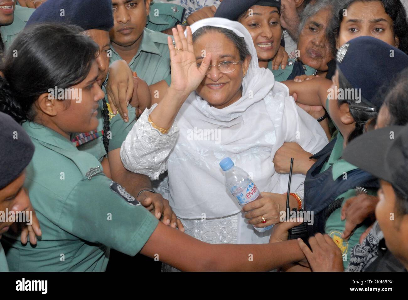 Dhaka, Bangladesch - July16, 2007: Die Polizei bringt den ehemaligen ...