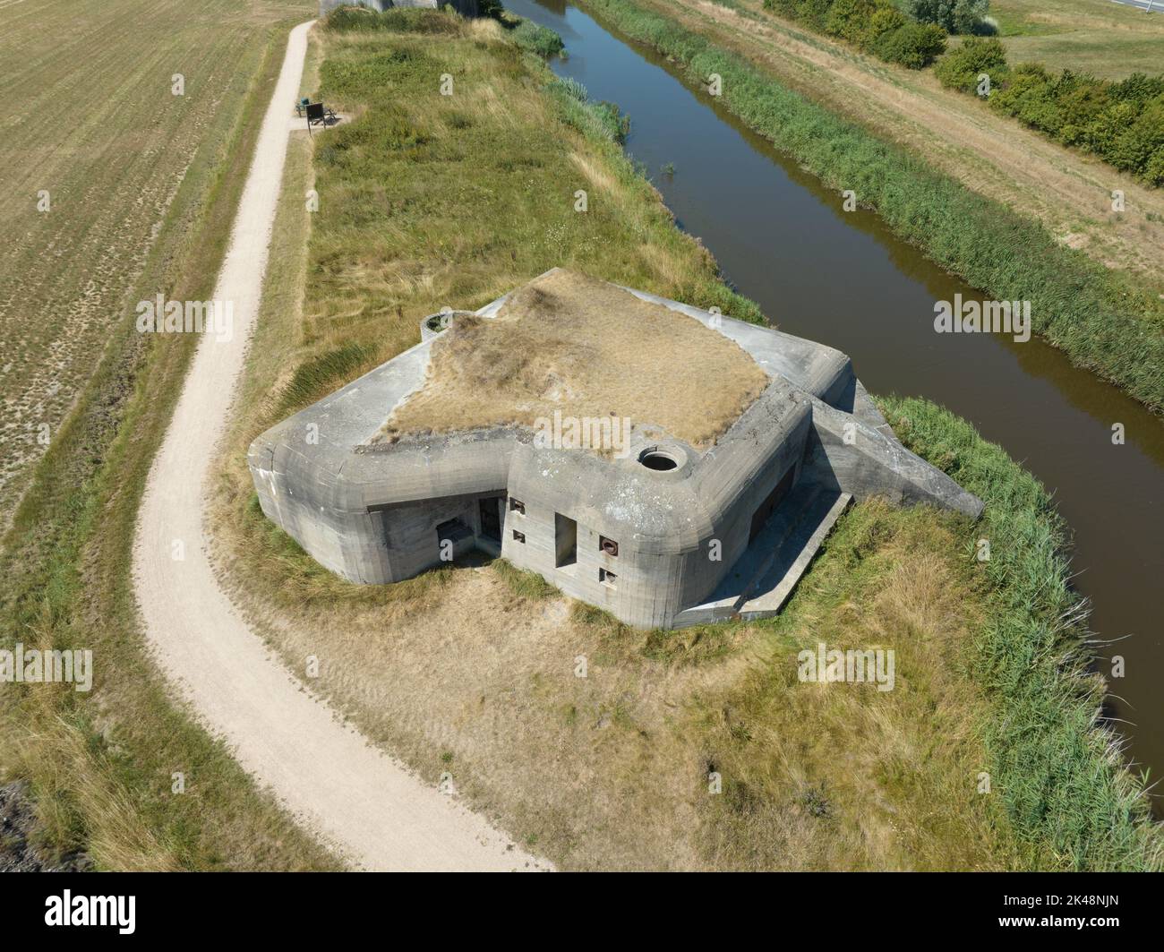 Weltkrieg 2 WW2 WWII Bunker Befestigung militärische Verteidigung ...