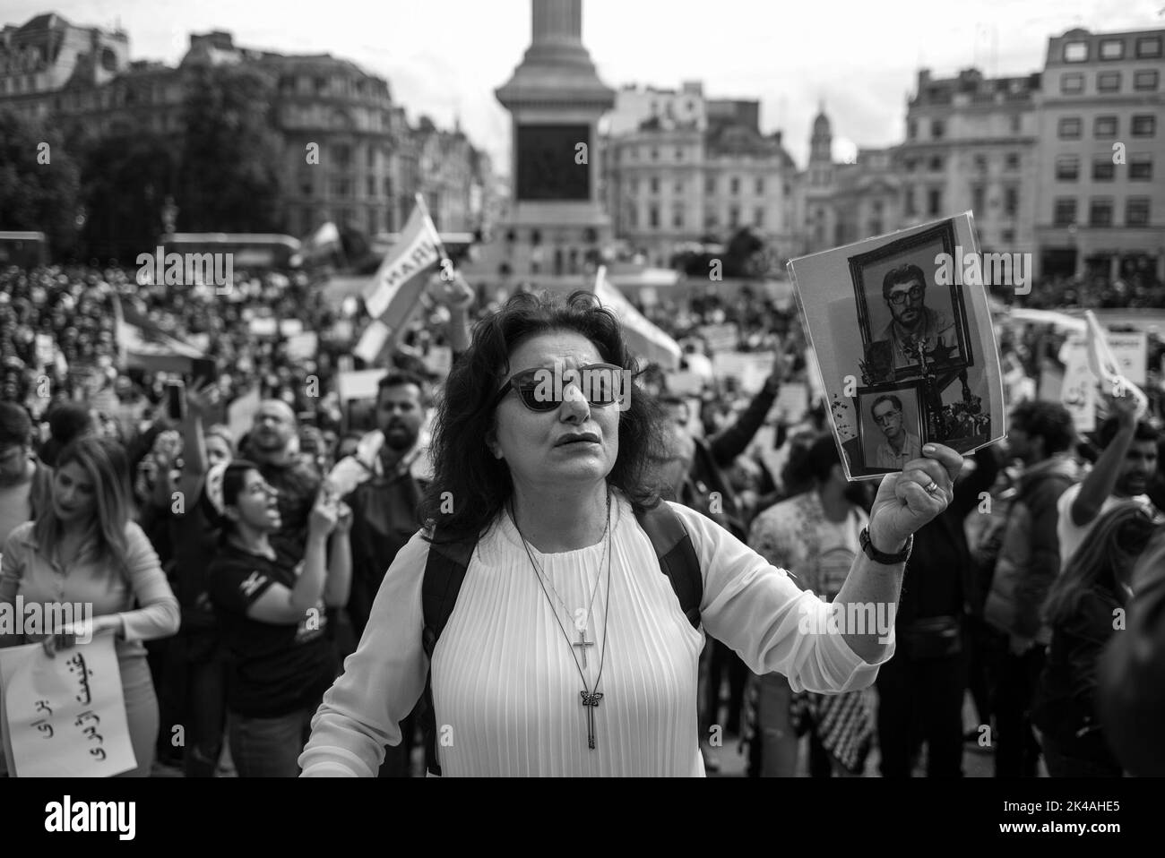 Mahsa amini demonstration Schwarzweiß-Stockfotos und -bilder - Alamy
