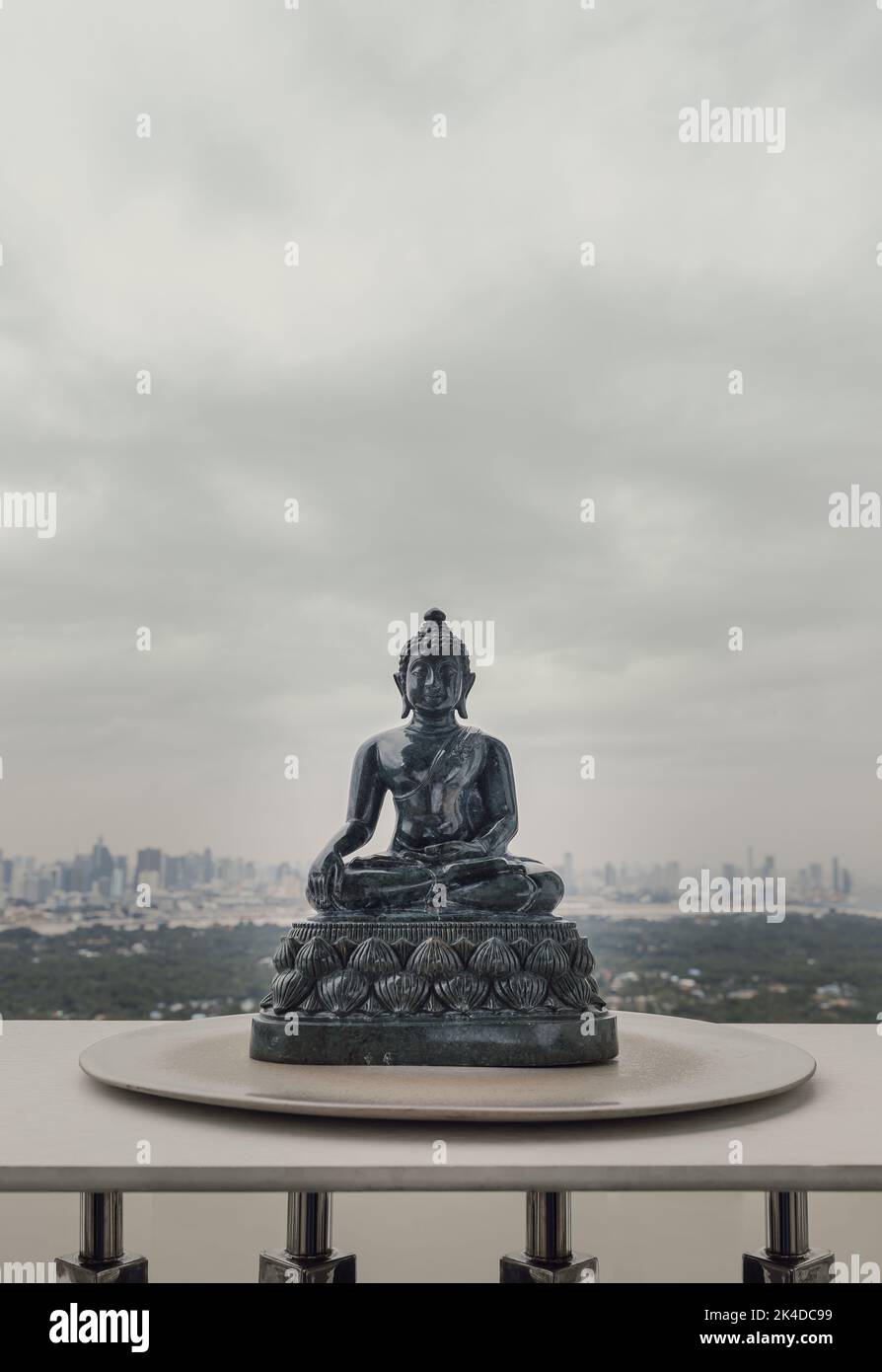 Figur des Smaragd lord buddha gautama oder Siddhattha gotama buddha ...