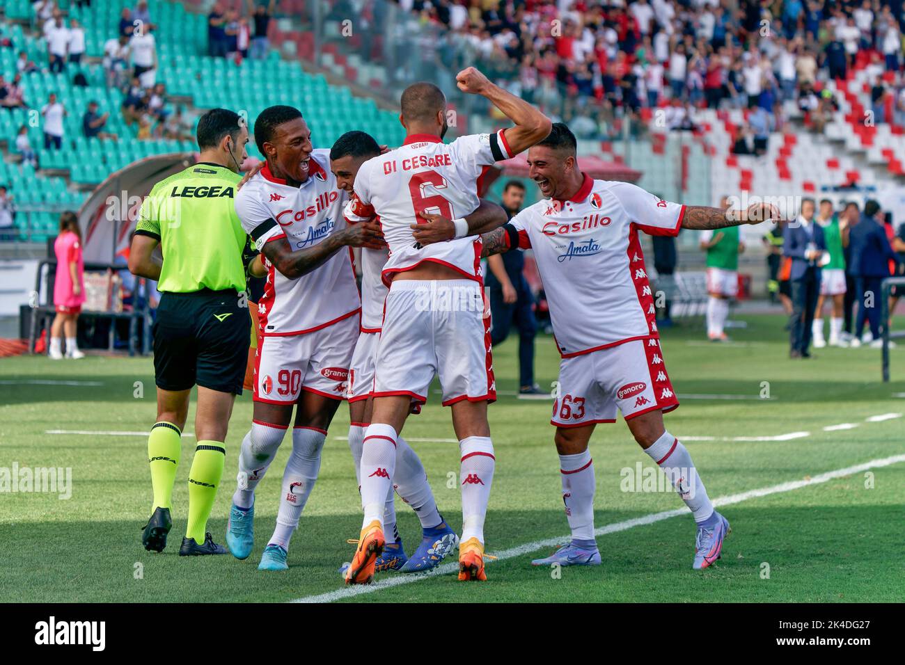 San Nicola Stadium, Bari, Italien, 01. Oktober 2022, Waild Cheddira ...