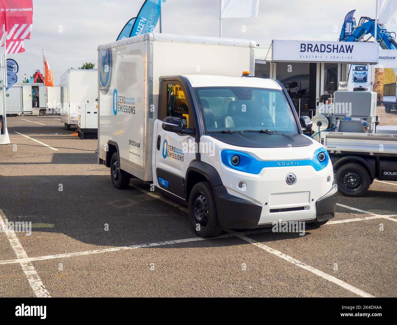 Rwm show -Fotos und -Bildmaterial in hoher Auflösung – Alamy